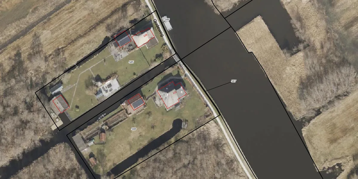 Oudeweg 111, Ossenzijl (8376 HS) - KadastraleKaart.com