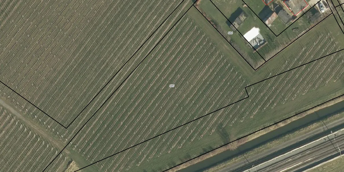 Perceel GDM00N685 in Geldermalsen - KadastraleKaart.com