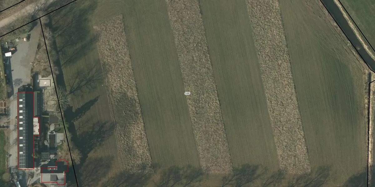 Perceel HZE00H596 in Heeze - KadastraleKaart.com