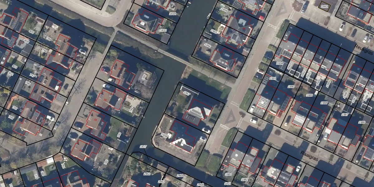 Veldbeemd 32, De Goorn - KGL02-AD-1957 - KadastraleKaart.com