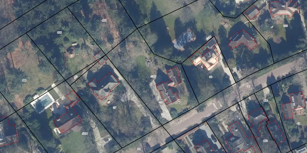 Raboes 10, Laren - LRN01-E-1143 - KadastraleKaart.com