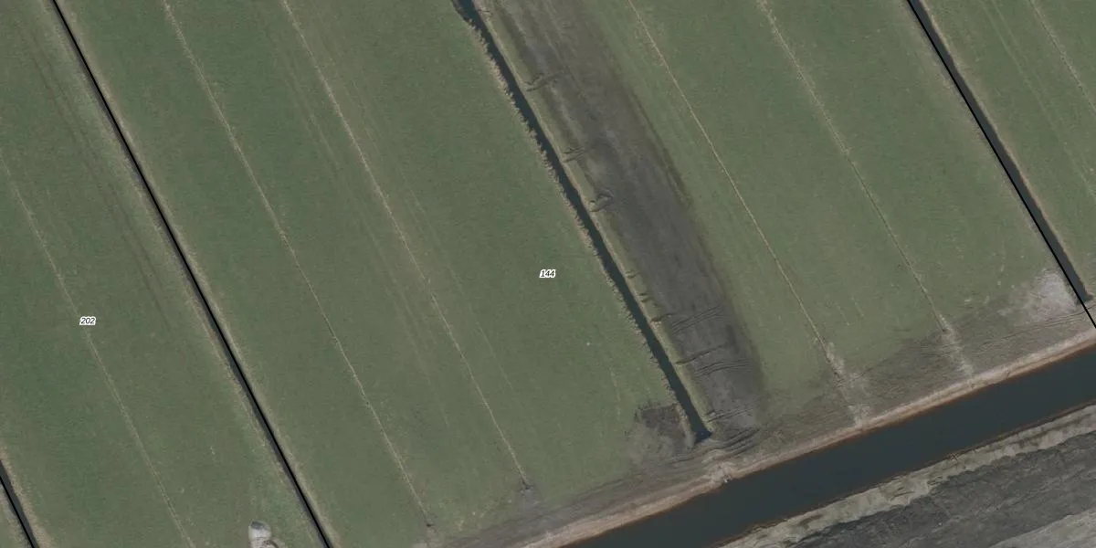 Perceel NEK00K144 in Nijehaske - KadastraleKaart.com